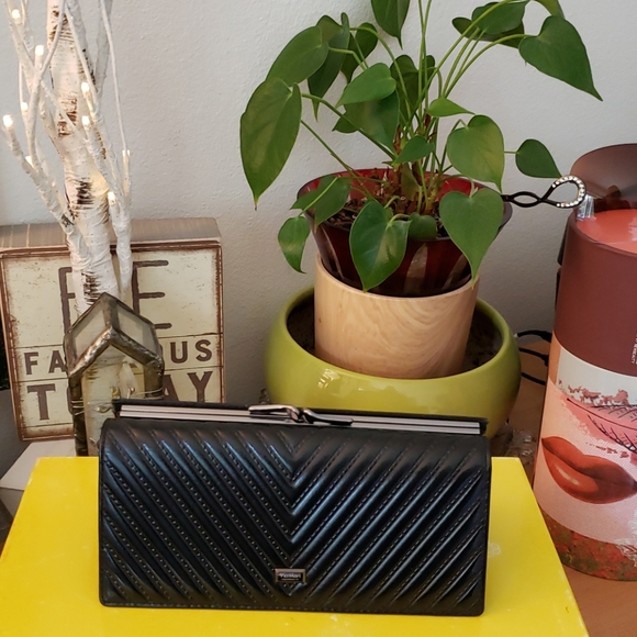 VerMari | Bags | Italian Design Wallet Made In Europe 8off | Poshmark